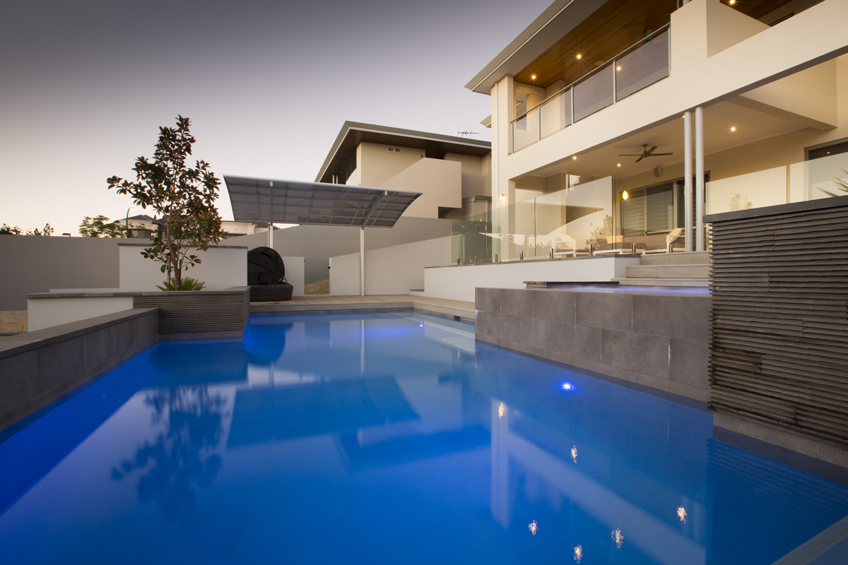 City Beach Home Frameless Glass Pool Fence | Sorrento Glass